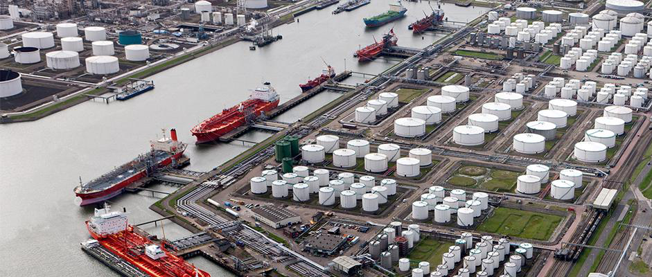 Farm Tanks Terminals in Botlek, Rott | Rotterdam Farm